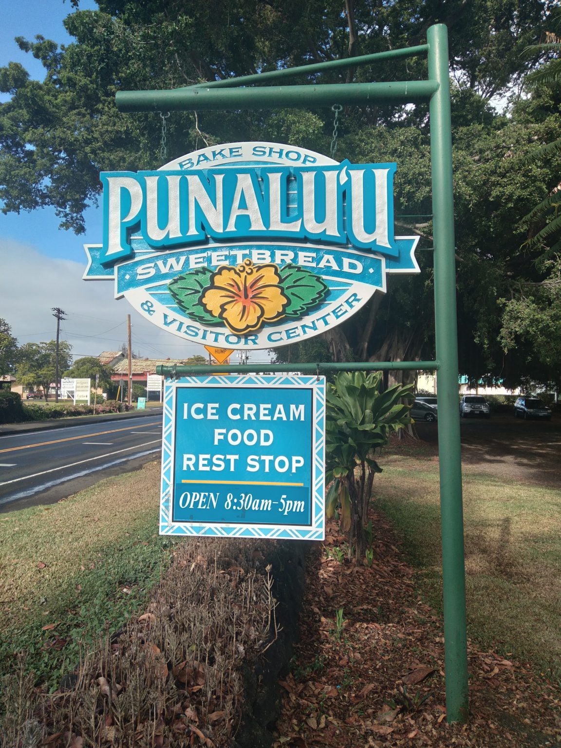 Punalu'u Bake Shop: A Classic Hawaiian Bakery With A Claim To Fame ...