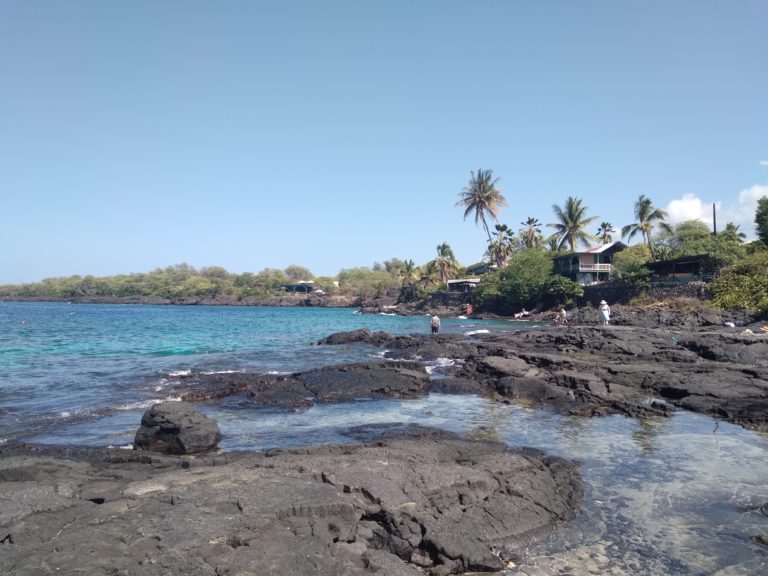 Two Step at Honaunau Bay – Big Island's Premiere Snorkeling Spot ...