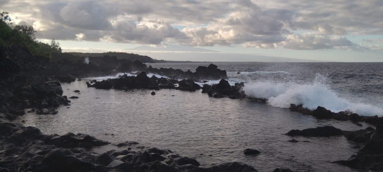 Mermaid Ponds – Isolated, Tranquil Lava Rock Tidal Pools Great For ...